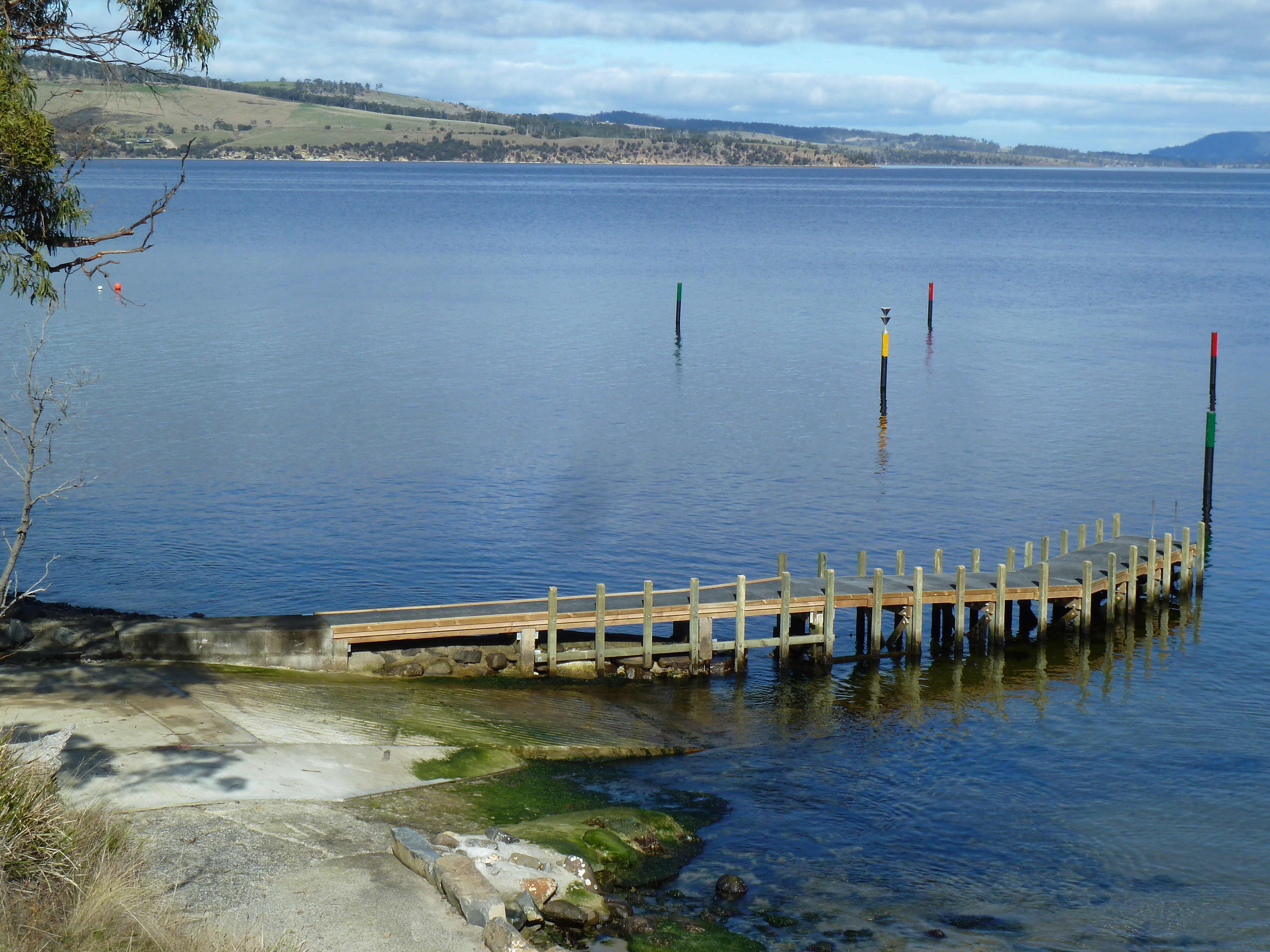 Tinderbox Boat Ramp MAST tinderbox-boat-ramp-mast